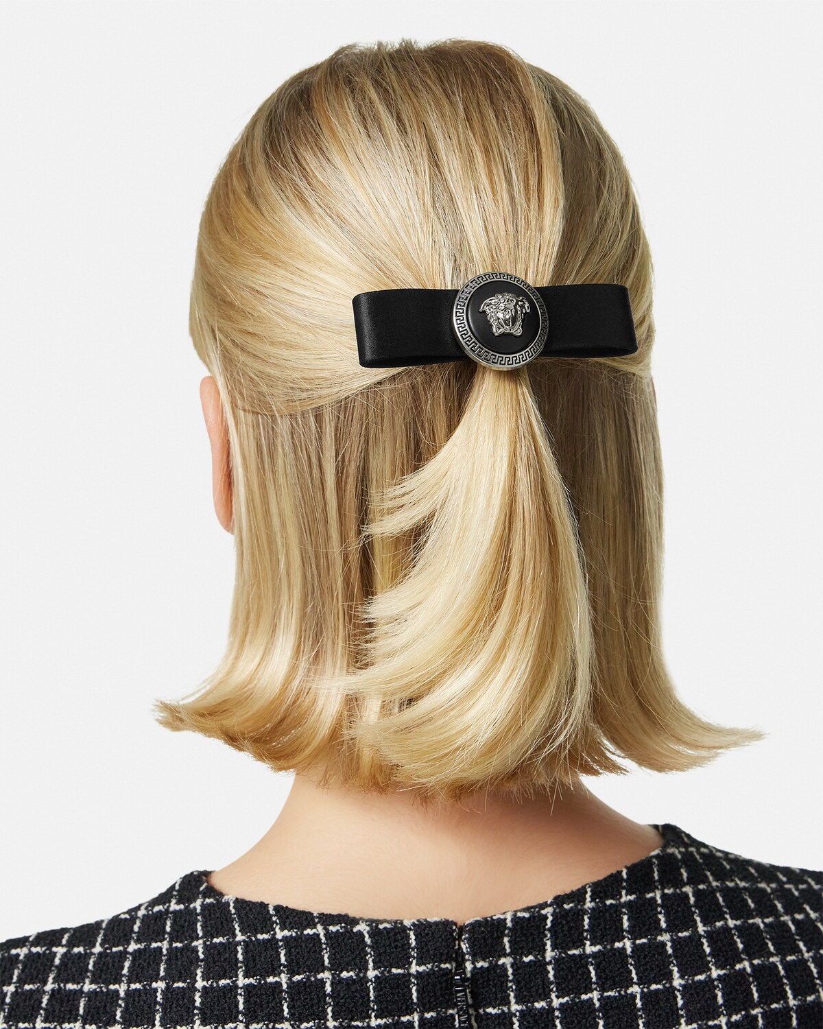 Gianni Ribbon Hair Clip Black | VERSACE CA