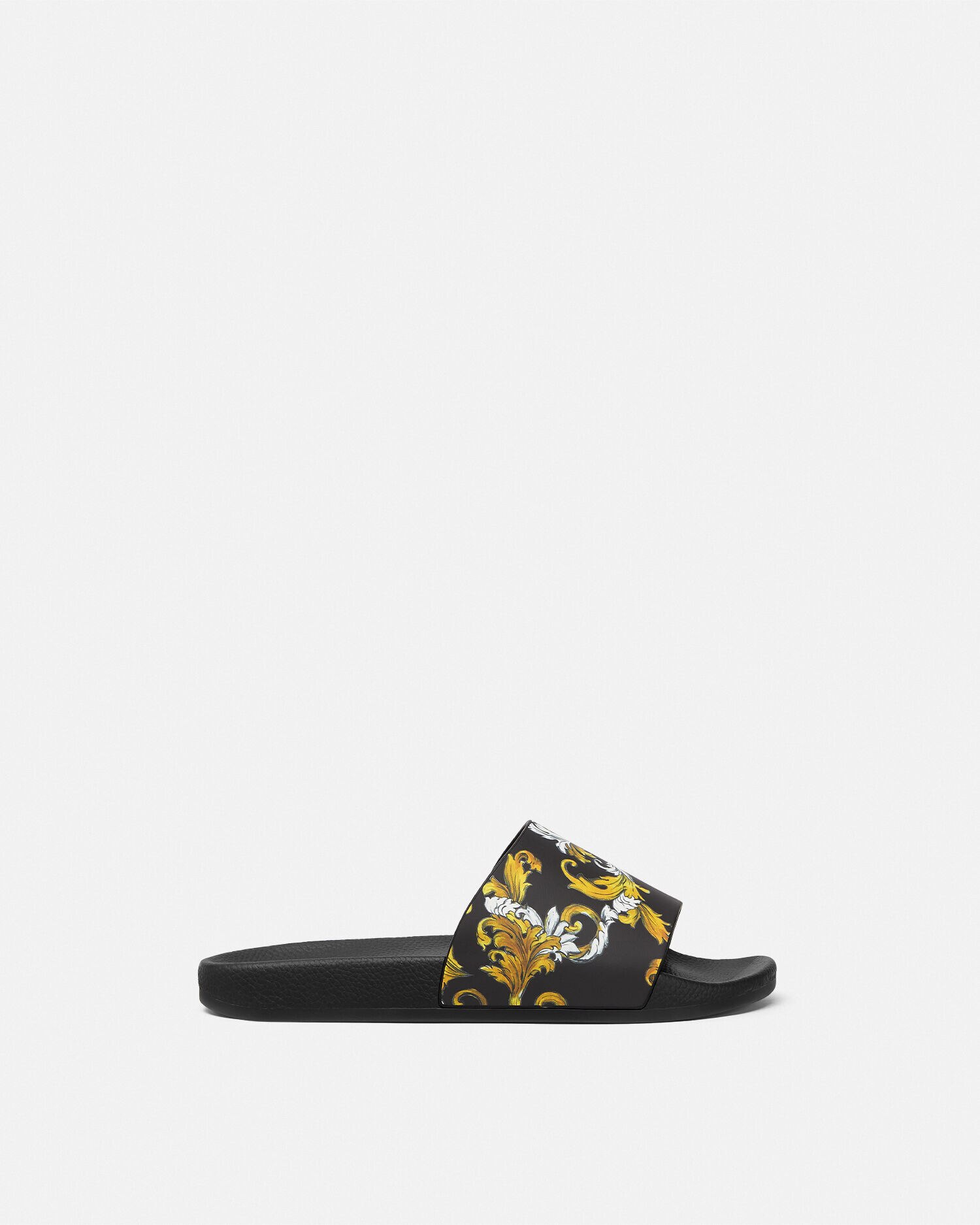Versace Jeans Couture Men's Shoes | Official Website Versace Jeans Couture Men's Shoes | Official Website