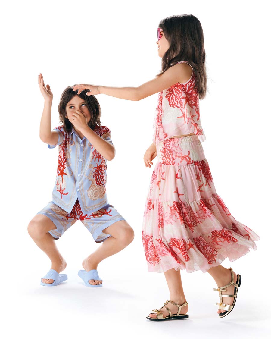 Kids’ La Vacanza 2024 Collection | VERSACE US